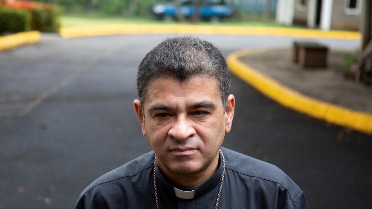 Obispo Rolando Álvarez se negó a ser expulsado de Nicaragua a EE.UU ...