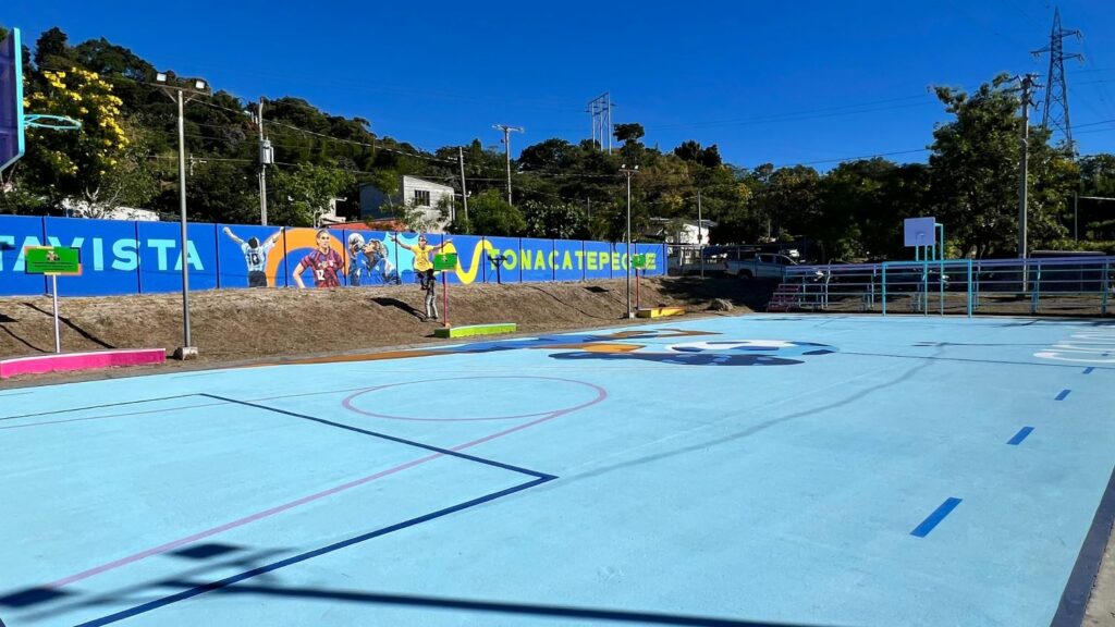 Renovación de parque y ciclovía en Altavista, Tonacatepeque - Canal 12 ...