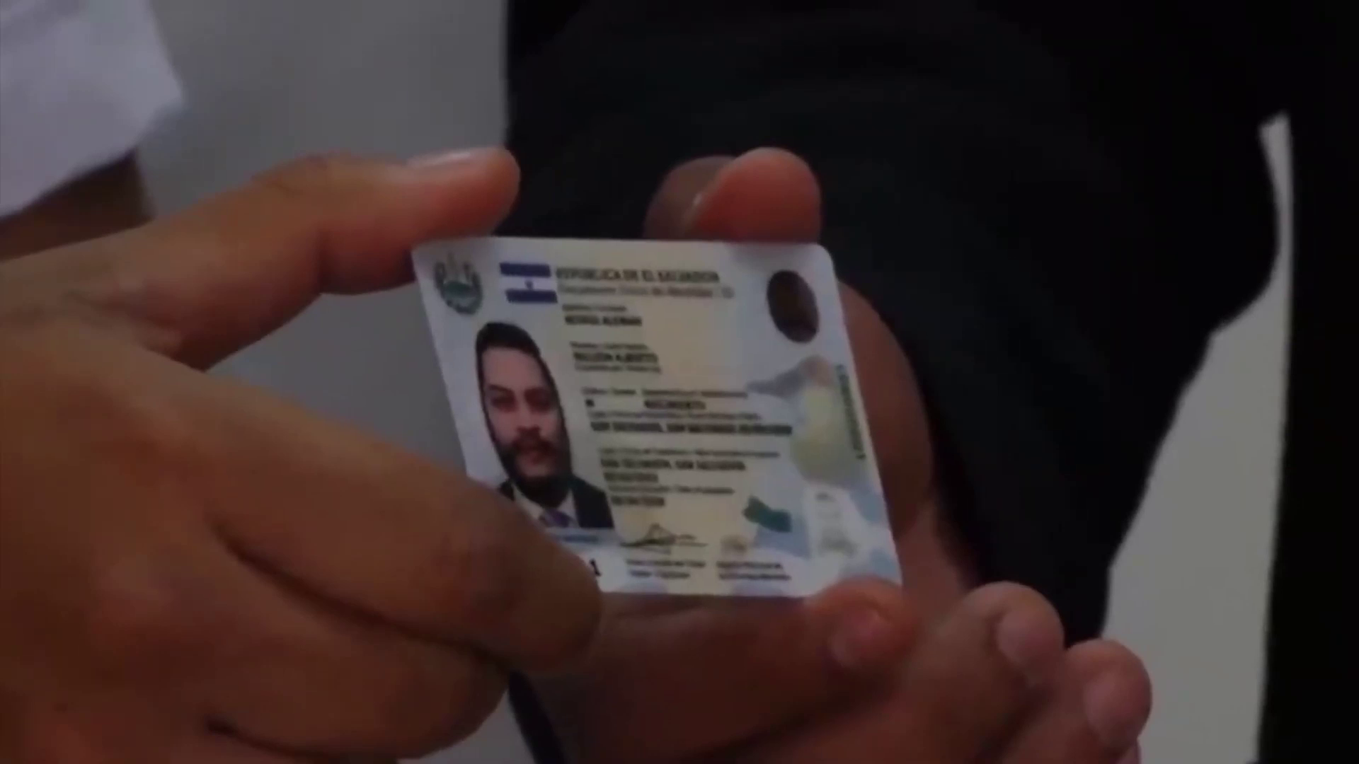 Actualización del DUI previo a elecciones del 2027 - Canal 12 de El ...